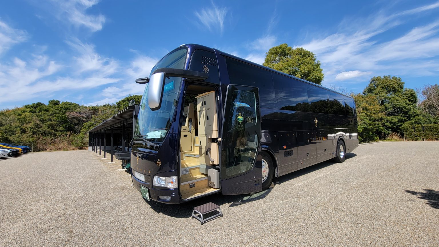Experience Luxury Bus Travel in Japan | Japan Royal Service