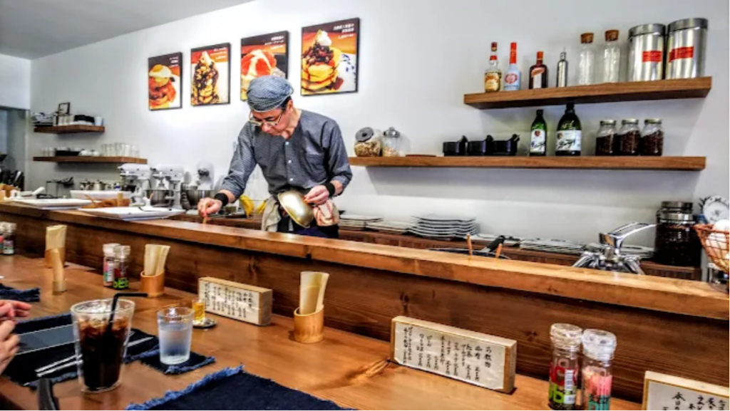 Benitsuru Pancake in Asakusa: Tokyo’s Epic Food Treasure